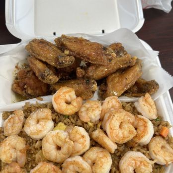 WINGS & PHILLY - Updated December 2025 - 64 Photos & 112 Reviews - 405 ...