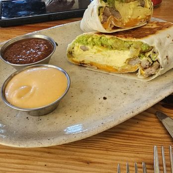 LITTLE AVALON - Updated March 2025 - 600 Photos & 307 Reviews - 9410 W ...