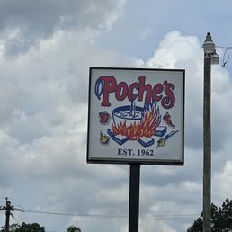 POCHE’S MARKET AND RESTAURANT - Updated October 2025 - 301 Photos & 200 ...