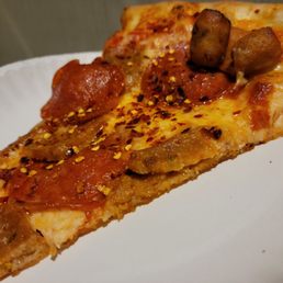 SECRET PIZZA - 5762 Photos & 5992 Reviews - 3 Boulevard Tower, Las ...
