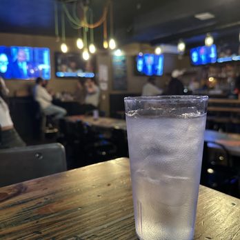 UNION PUB - Updated October 2025 - 206 Photos & 426 Reviews - 201 ...