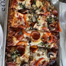 COCO’S BISTRO - Updated March 2025 - 202 Photos & 325 Reviews - 250 ...