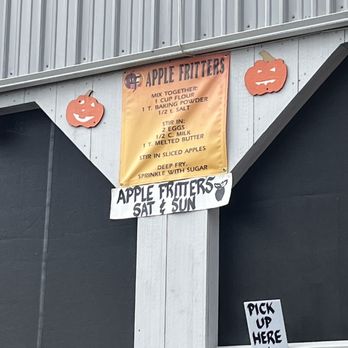 LARRILAND FARM - Updated July 2024 - 401 Photos & 195 Reviews - 2415 ...