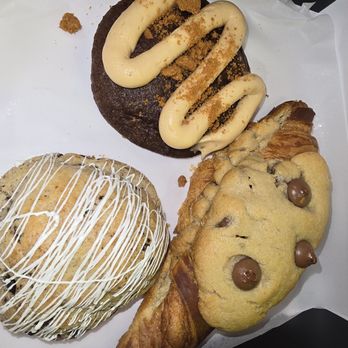 CRAVE COOKIES - Updated December 2025 - 111 Photos & 52 Reviews - 6592 ...