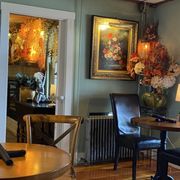 THE TREE HOUSE TAVERN & BISTRO | 1528 Photos & 744 Reviews | 1094 ...