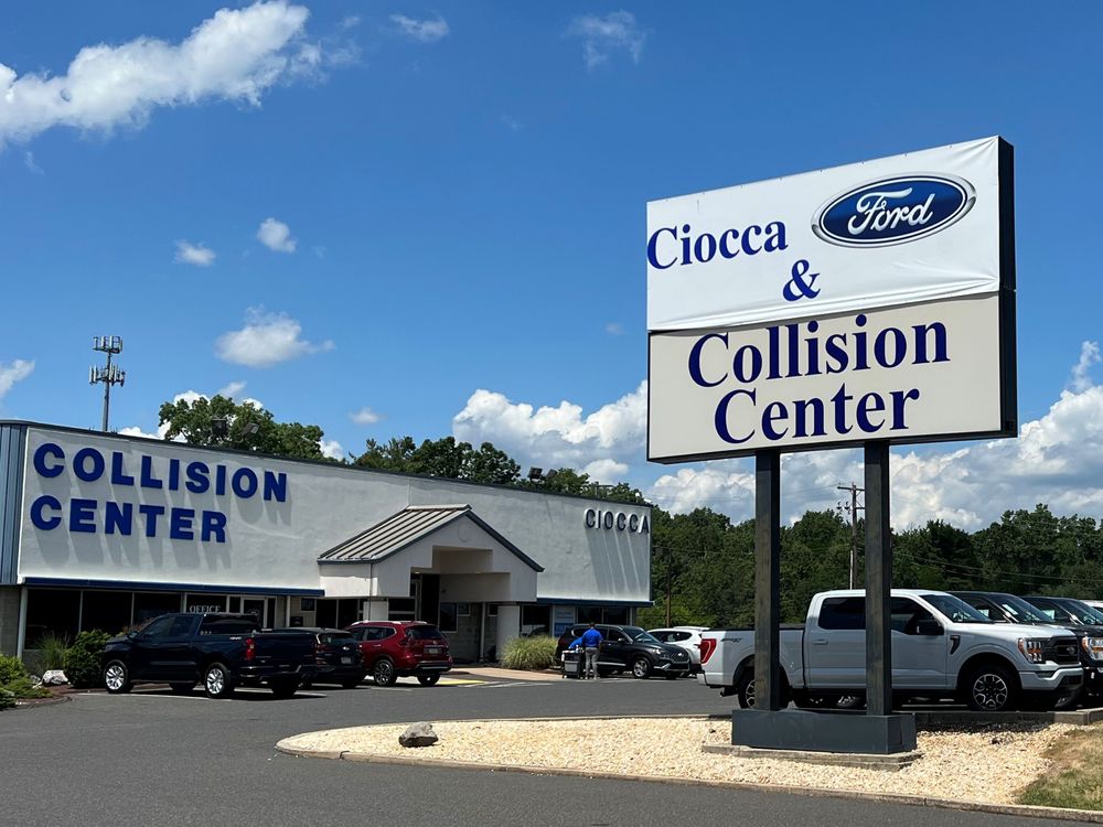 CIOCCA FORD OF QUAKERTOWN - Updated October 2025 - 15 Photos & 88 ...