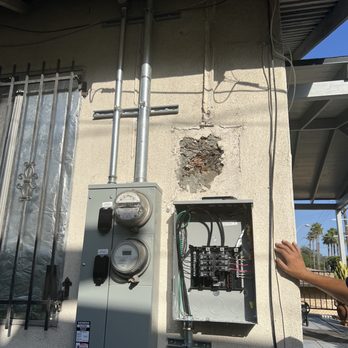 READY ELECTRIC - Updated November 2024 - 48 Photos & 82 Reviews - Los ...