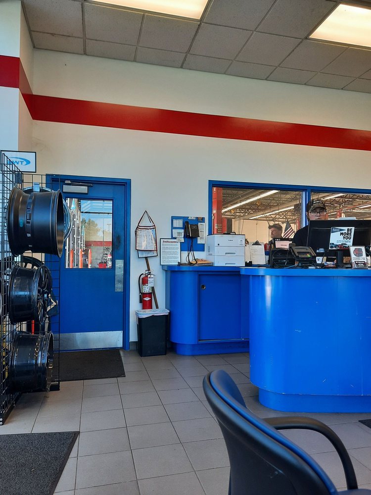 TIRE DISCOUNTERS - Updated July 2024 - 42 Reviews - 9514 Preston Hwy ...