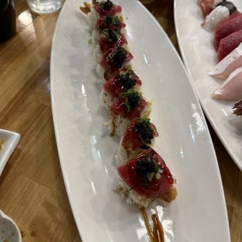 SUSHI BROADWAY - Updated June 2025 - 90 Photos & 33 Reviews - 2549 ...