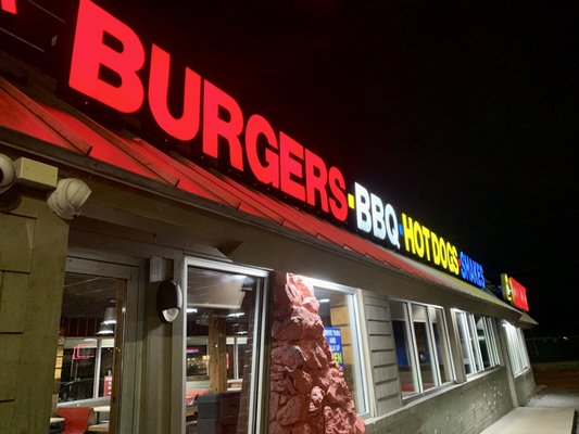 COOK OUT - Updated January 2026 - 93 Photos & 118 Reviews - 757 S ...