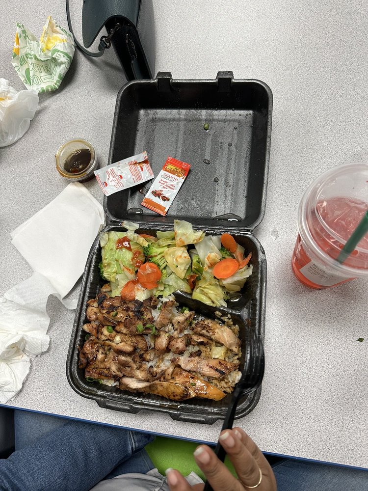 TERIYAKI & ROLL HOUSE - 10 Photos - 805 E Ave K, Lancaster, California ...