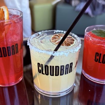 CLOUDBAR - 360 CHICAGO - Updated December 2025 - 184 Photos & 61 Reviews - 875 N Michigan Ave ...