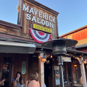 MAVERICK SALOON - Updated June 2025 - 288 Photos & 221 Reviews - 3687 ...