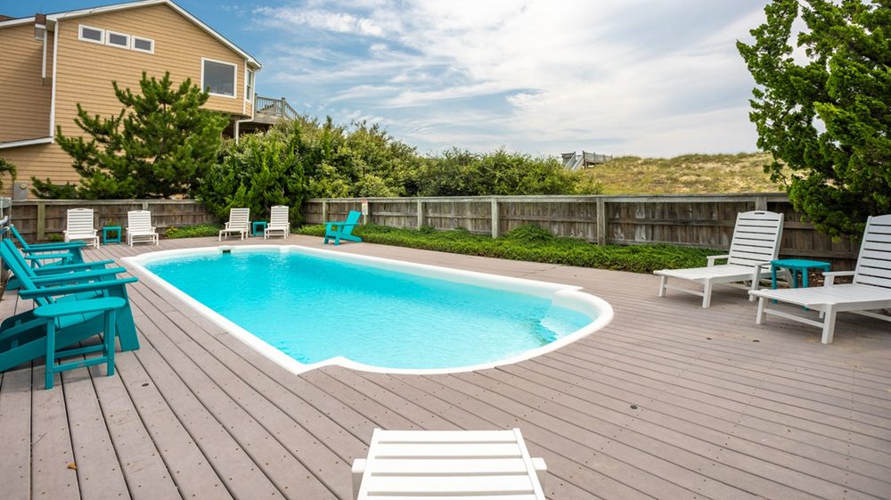 SANDY PAWS - Updated August 2025 - 19 Photos - 2213 Sandfiddler Rd ...