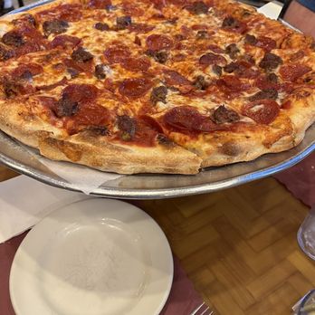 RED ROSE - Updated June 2025 - 527 Photos & 821 Reviews - 1060 Main St ...