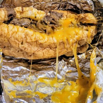 SKIP’S CHICAGO DOGS - Updated August 2025 - 210 Photos & 288 Reviews ...