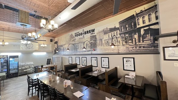 MAIN STREET FOOD AND BREW HALL - Updated May 2026 - 15 Photos - 207 N ...