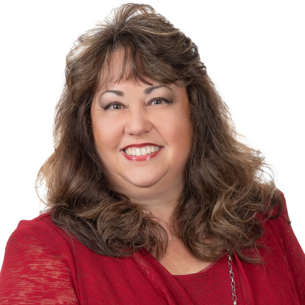 Lisa Minke's Instagram, Twitter & Facebook on IDCrawl