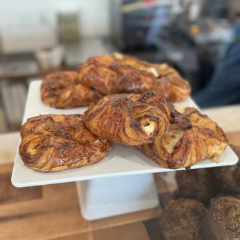 BELLAS BREAD AND BUTTER - Updated December 2024 - 59 Photos & 15 ...