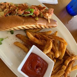 FRIGATE’S WATERFRONT BAR AND GRILL - Updated July 2025 - 527 Photos ...