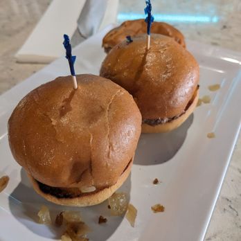 423 MAIN BAR GRILL & ROOFTOP - Updated July 2025 - 60 Photos & 58 ...