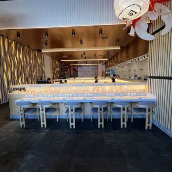 UZU REVOLVING SUSHI - Updated March 2025 - 413 Photos & 200 Reviews ...