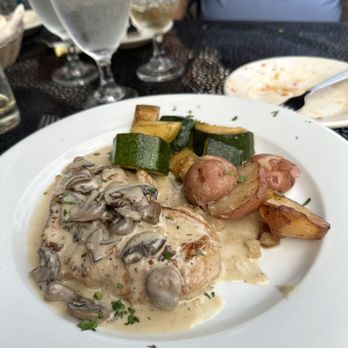 VALERIO’S RESTAURANT - Updated July 2024 - 112 Photos & 104 Reviews ...