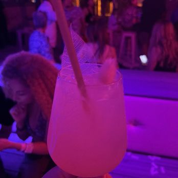 EL PATIO WYNWOOD - Updated January 2026 - 184 Photos & 87 Reviews - 167 ...