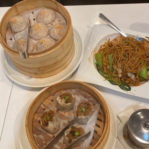 SOUP DUMPLING PLUS - 2093 Photos & 1182 Reviews - 1550 Lemoine Ave ...