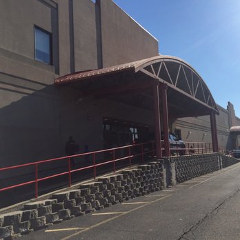 ICE HOUSE SKATING RINKS - Updated December 2025 - 39 Photos & 52 ...