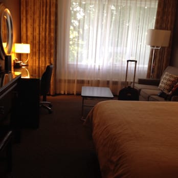 SHERATON CAVALIER SASKATOON HOTEL - Updated December 2025 - 46 Photos ...