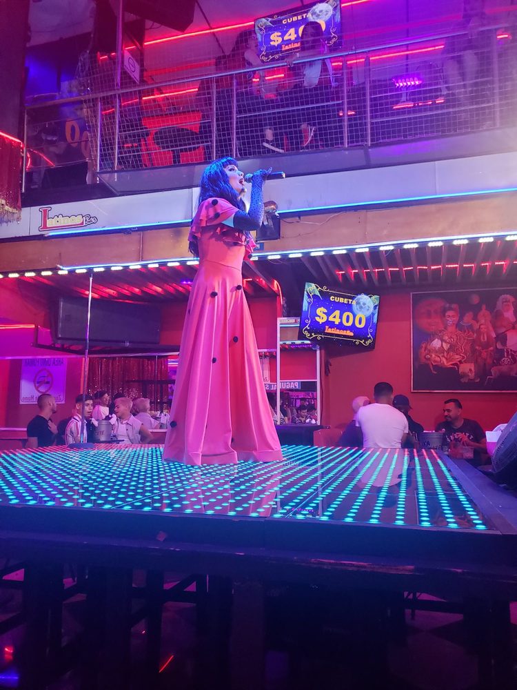 LATINOS BAR - Updated June 2025 - 13 Photos & 21 Reviews - Av ...