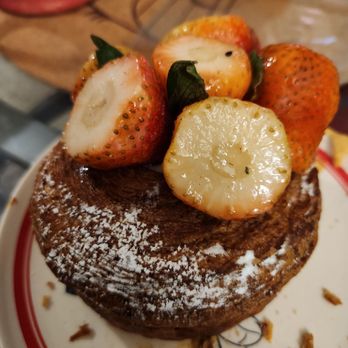 DAAN GO CAKE LAB - Updated August 2025 - 377 Photos & 61 Reviews - 4731 ...