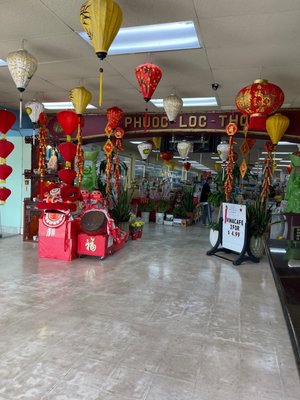 PHUOC LOC THO SUPER ORIENTAL MARKET - Updated December 2025 - 205 ...