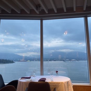 FIVE SAILS RESTAURANT - Updated July 2024 - 599 Photos & 200 Reviews ...