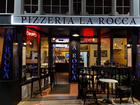 PIZZERIA LA ROCCA - 160 Photos & 105 Reviews - 8404 Greenwood Ave N ...