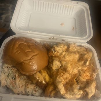 IFFY’S HOT CHICKEN - Updated October 2025 - 29 Photos & 25 Reviews ...