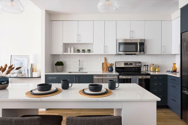 MERIDIAN 2250 AT EISENHOWER STATION - Updated December 2025 - 63 Photos ...