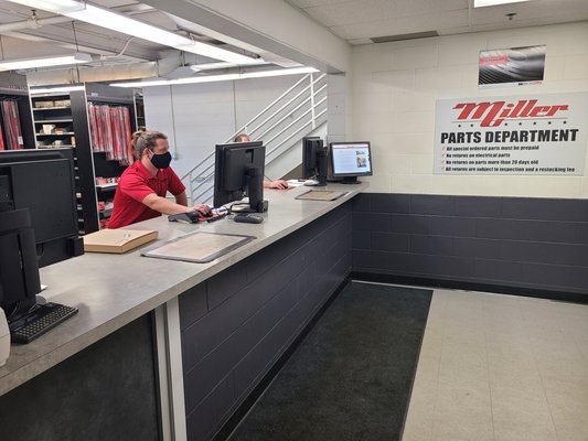 MILLER AUTO PLAZA - Updated August 2025 - 41 Photos & 27 Reviews - 2900 ...