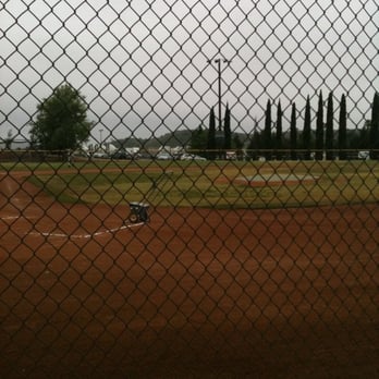 INGOLD SPORTS PARK - Updated November 2025 - 19 Photos - 2551 Olive ...