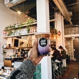 HOOD FAMOUS - Updated July 2025 - 1953 Photos & 542 Reviews - 504 5th ...