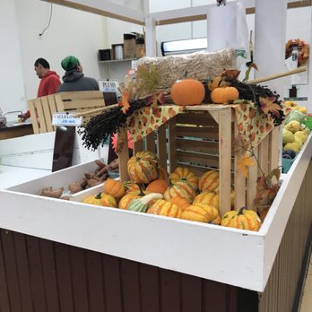 AMISH FARMERS MARKET - Updated December 2025 - 29 Photos & 13 Reviews ...