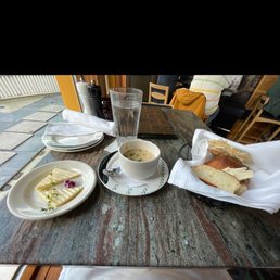 ANTHONY’S PIER 66 - Updated November 2024 - 830 Photos & 772 Reviews ...