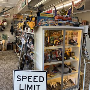 BUTCH’S GUN WORLD - 10 Reviews - 2057 W Landis Ave, Vineland, New ...