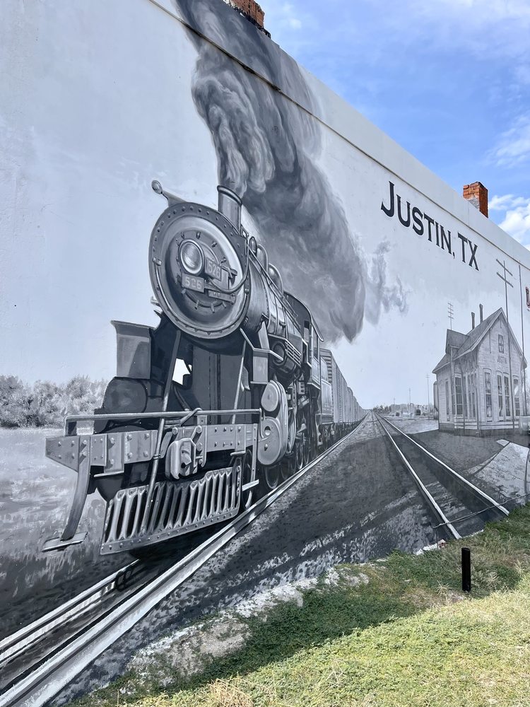 JUSTIN CITY MURAL - Updated January 2026 - 33514 N 971745th W, Justin ...