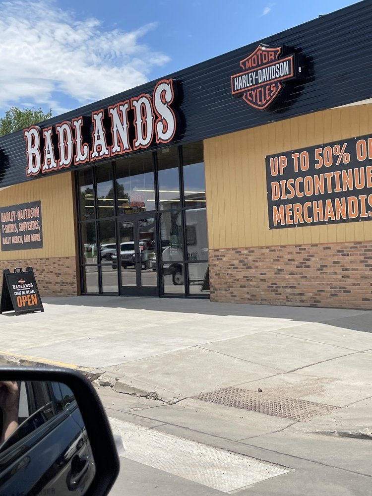 BADLANDS HARLEY-DAVIDSON - Updated July 2025 - 601 Main St, Wall, South ...