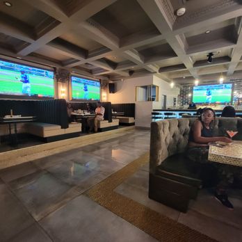 THE VAULT - Updated December 2024 - 269 Photos & 99 Reviews - 3120 ...