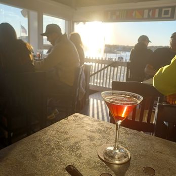 TUGBOATS AT HYANNIS MARINA - Updated June 2024 - 210 Photos & 265 ...