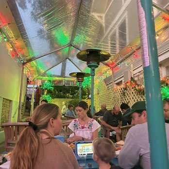 POOL BURGER - Updated July 2025 - 297 Photos & 225 Reviews - 2315 Lake ...