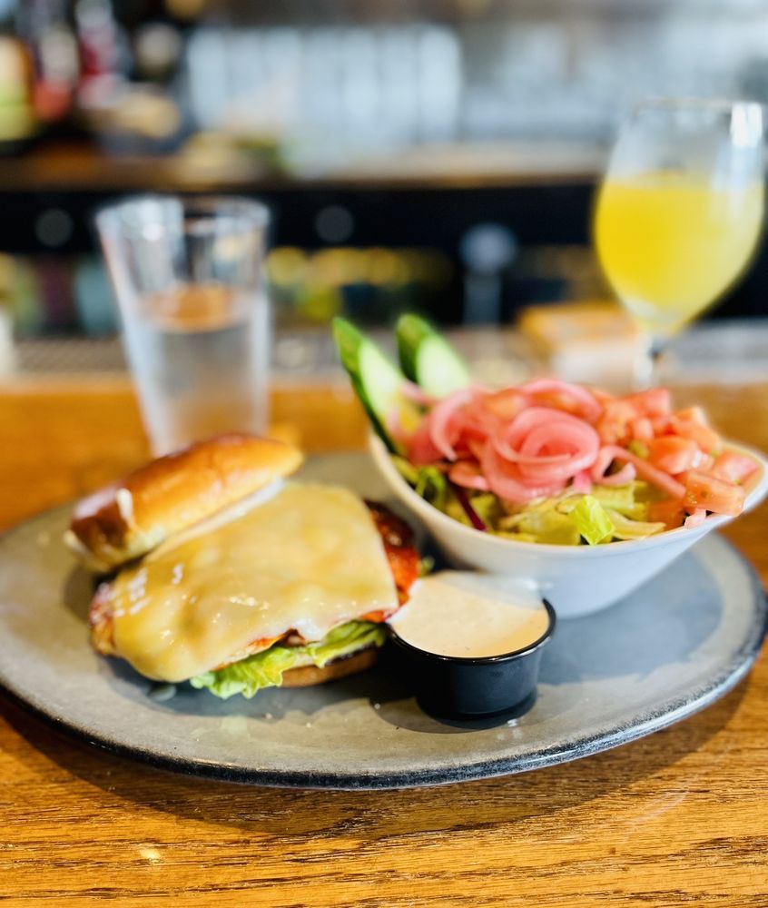 FATPOUR TAP WORKS WICKER PARK - Updated January 2026 - 472 Photos & 712 ...